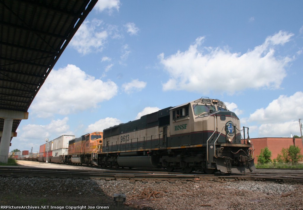 BNSF 9613